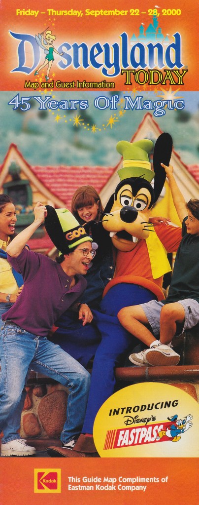2000 – Disneyland Resort Guide Maps Collectors